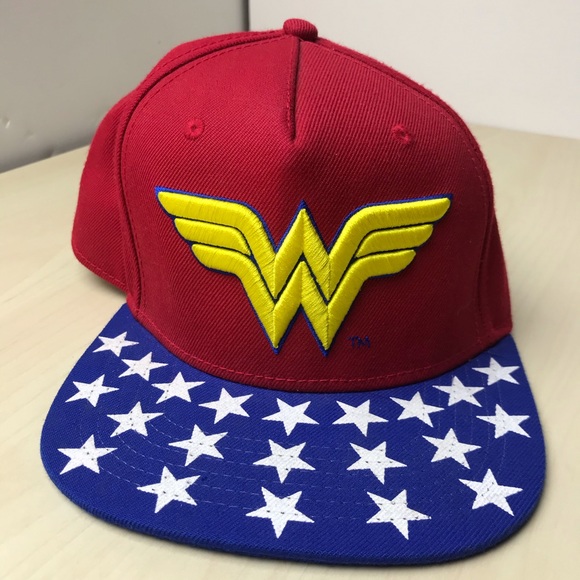 DC Comics | Accessories | Wonder Woman Hat One Size In New Condition ...